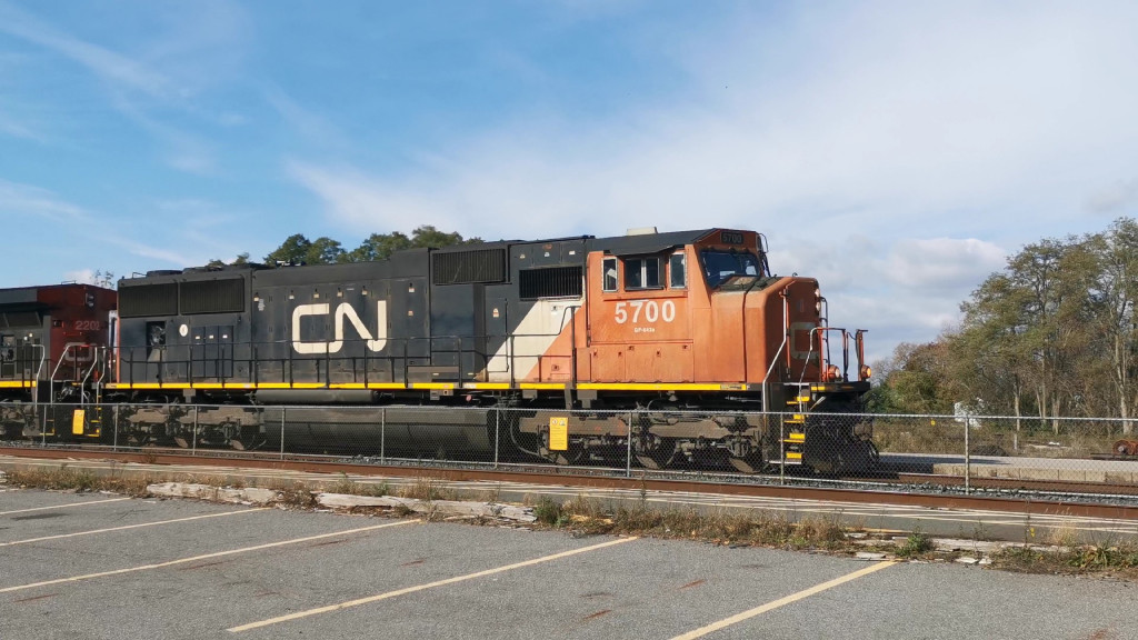 CN 5700